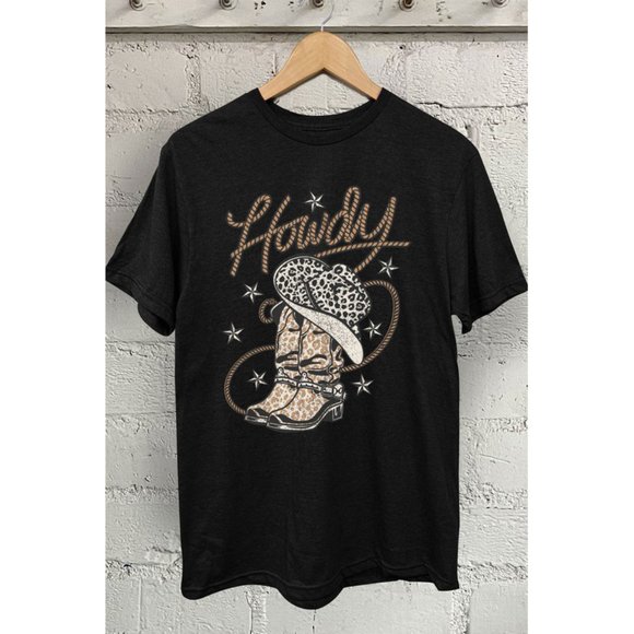 RD COLOUR | Tops | Howdy Boots | Poshmark